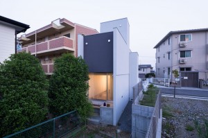Promenade House by FORM/Kouichi Kimura Architects | Design Chronicle
