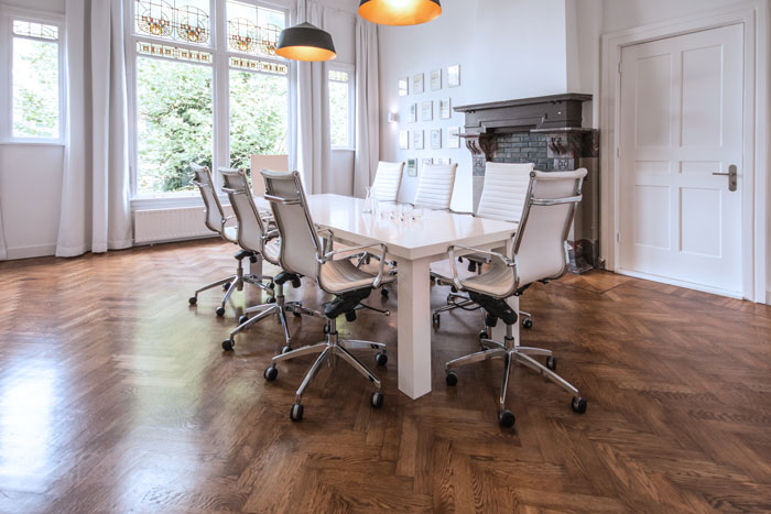 1930s building gets transformed into contemporary office | Design Chronicle